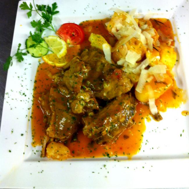 Cabri mijoté au four | La Fontana d'Aldo e Tino